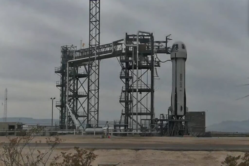Blue Origin to Launch Groundbreaking Lunar Gravity Simulation Mission ...