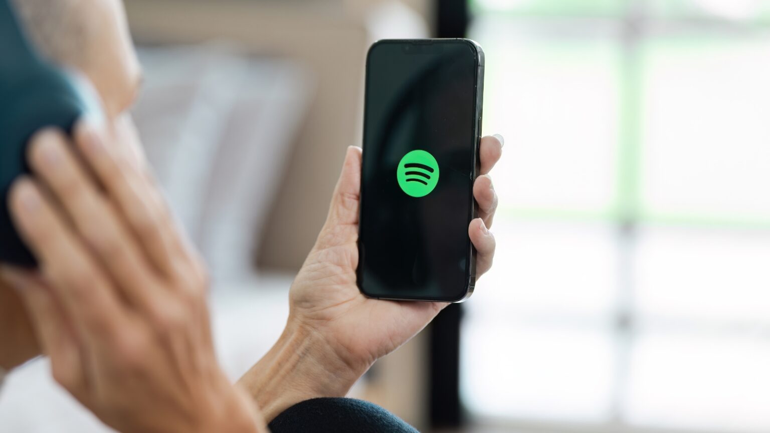 Spotify Unveils Music Pro Subscription with Exclusive Perks and AI ...